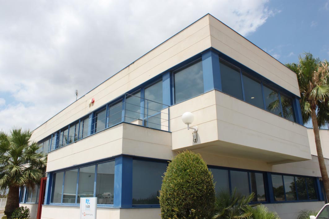 CENTRO LOGÍSTICO Y OFICINAS PARA VIJUSA EN CHESTE